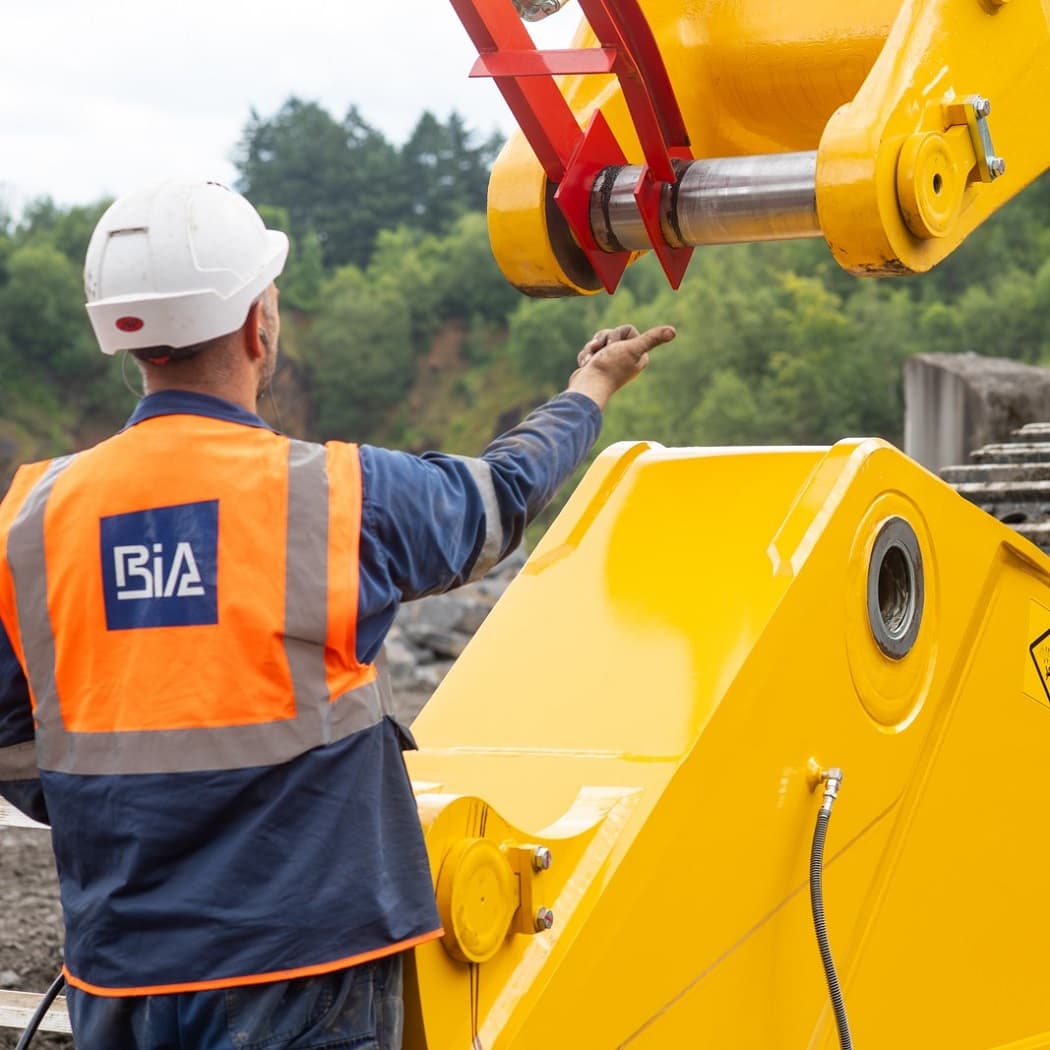 BIA Group | Oplossingen voor mijnbouw, steengroeven en bouw | Komatsu ...